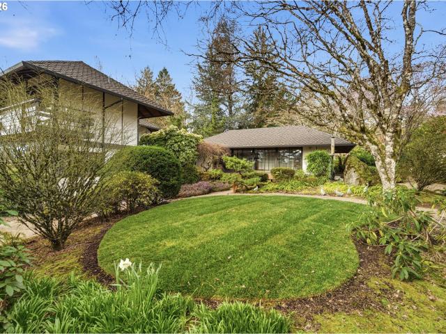 28 Monticello Dr, Lake Oswego, OR 97035 | MLS #514523 | Compass