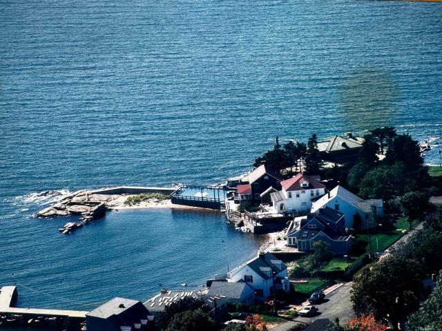 28 Morgan Terrace, East Haven, US, CT