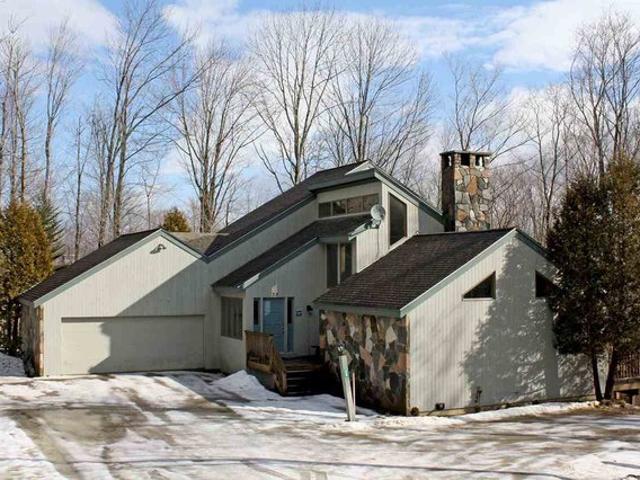 28 Mountain View Dr, Ludlow, VT 05149