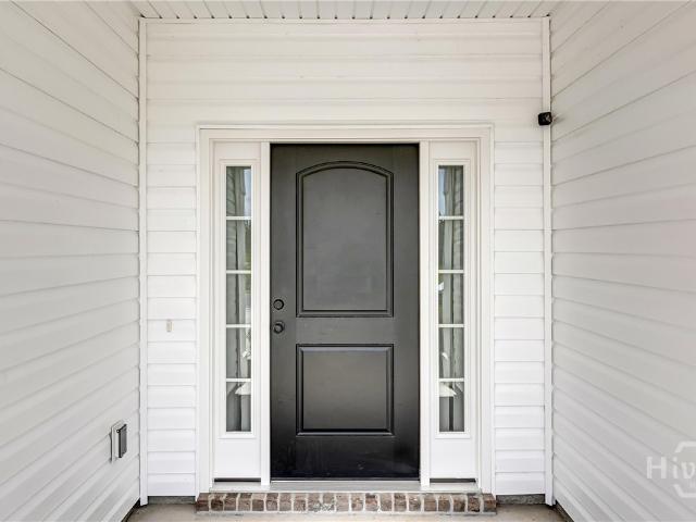 28 Muhly Loop