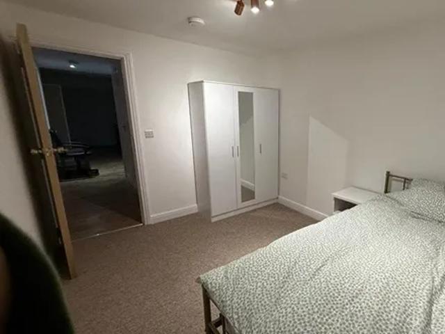28 Muir Street, London, E16 2HL, United Kingdom | Room for rent #118044704 | Rentberry