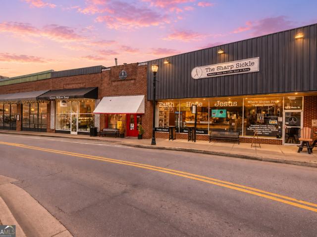 28 N Main Street