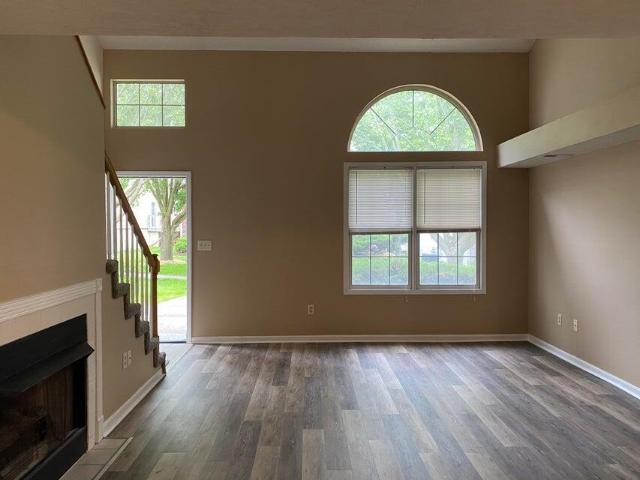 28 n cedar lake dr