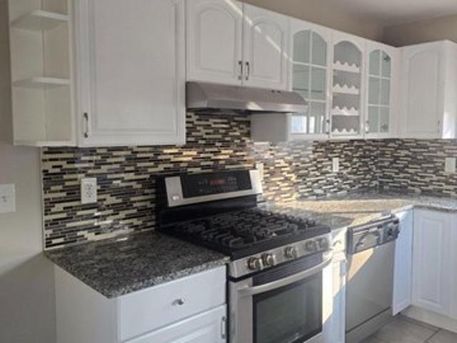 28 N Wells Ave, Glenolden, PA 19036