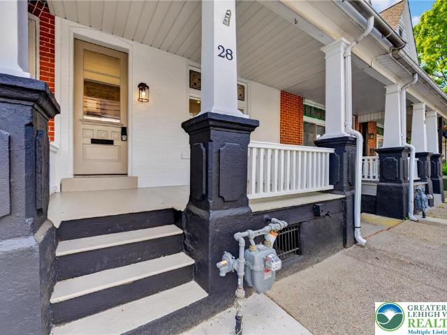 28 N 4th Street