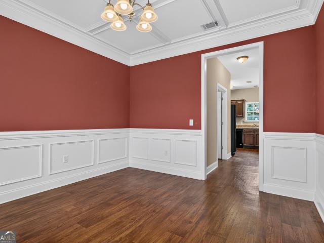 28 ne white oak dr