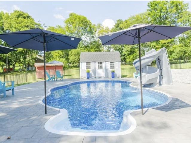 28 Noel Dr