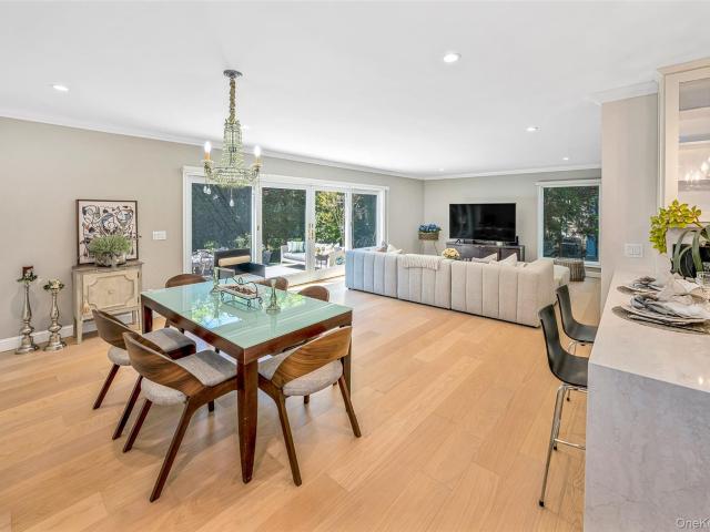28 Old Field Lane
