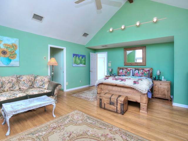 28 Old Orchard Dr, Weston, CT 06883 | MLS #24079