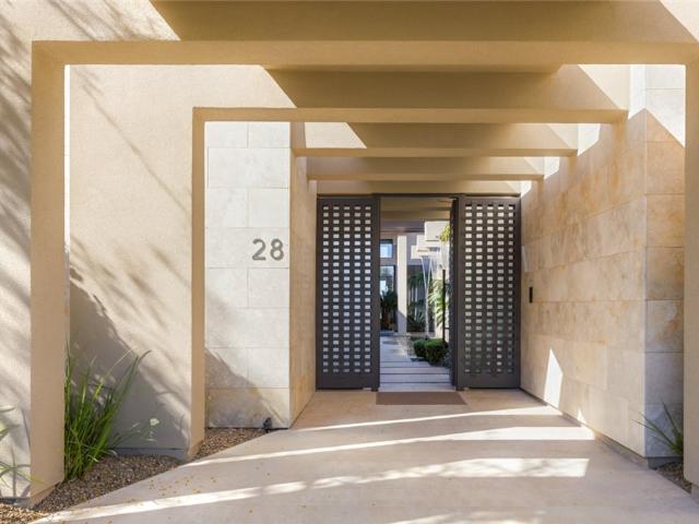 28 Painted Feather Way