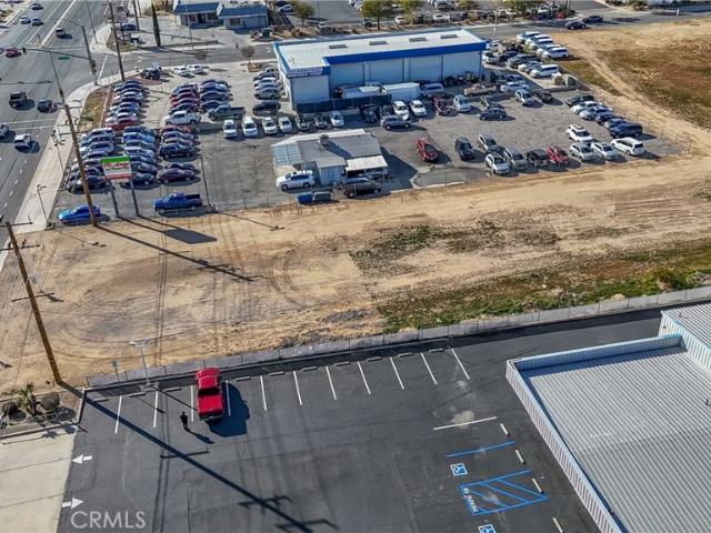 28 Palmdale Rd, Victorville, CA 92392 | MLS #CV26037