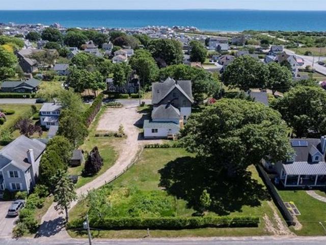 28 Park Ave, South Kingstown, RI 02879