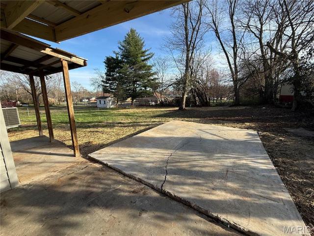 28 Park St, Farmington, MO 63640 | MLS #26014 | Compass