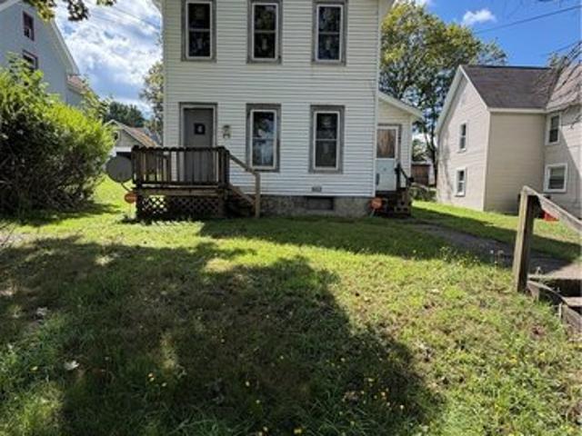 28 Pearl Ave, Jamestown, NY 14701