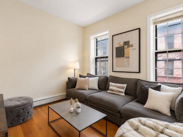 28 Phillips Street Unit 3, Boston, US, MA