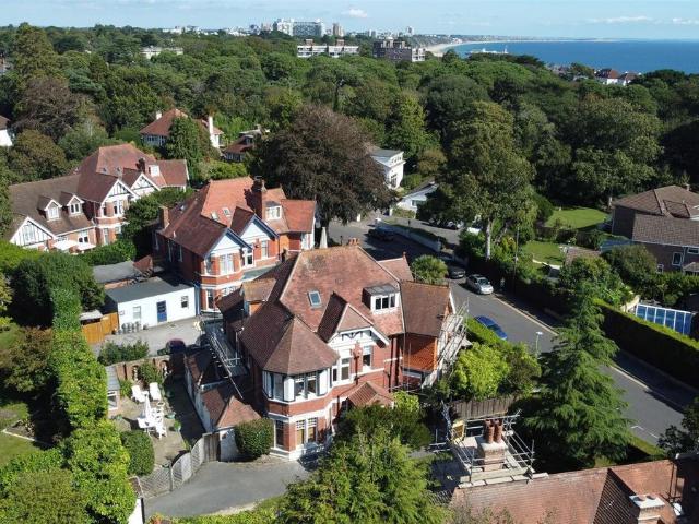 28 Pinewood Road, Branksome Park, Poole BH13, 3 bed flat to rent, £2,050 pcm | PrimeLocation