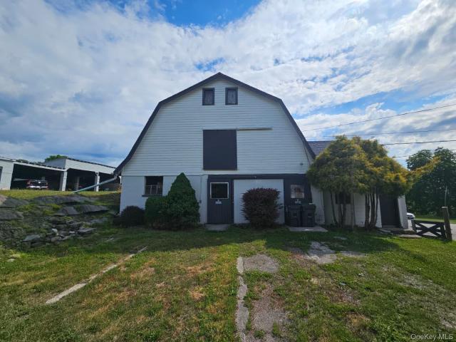 28 Pilgrim Corners Rd