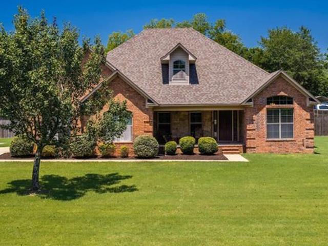 28 Place Ln, Greenbrier, AR 72058