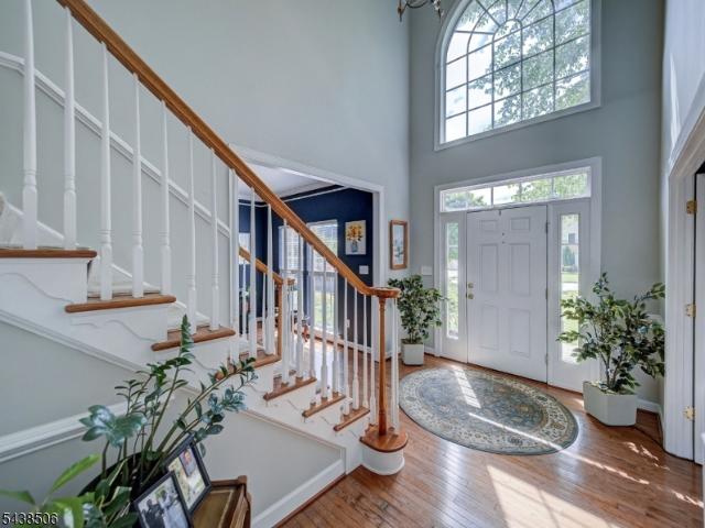 28 Primrose Ln