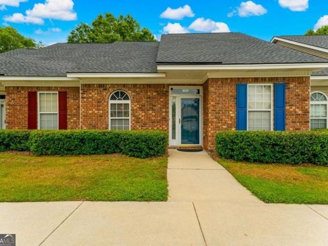28 Putters Pl, Savannah, GA 31419