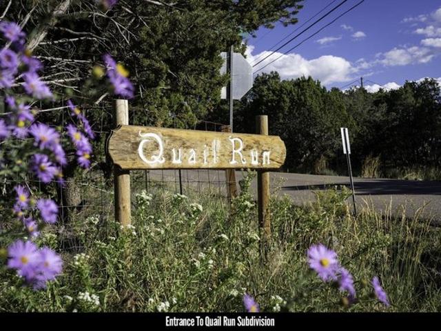 28 Quail Run Rd, Tijeras, NM 87059