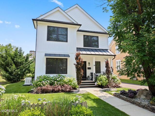 28 Rector Place
