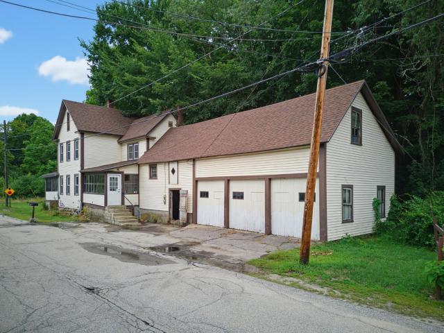 28 River Street