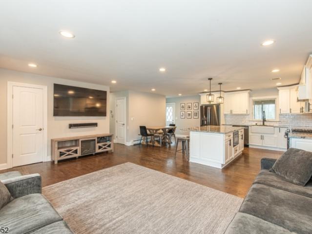 28 Riverview Rd