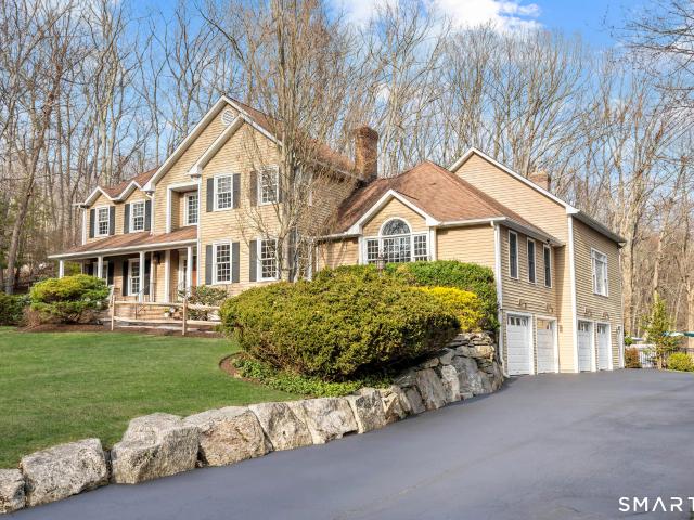 28 Rodeo Dr, Monroe, CT 06468 | MLS #24167 | Compass