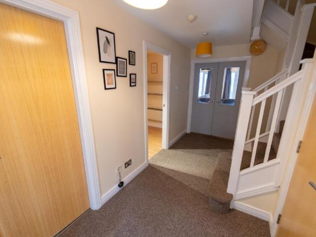 28 Royal Arch Apartments, The MAILBOX, 3 BEDROOM DUPLEX APARTMENT