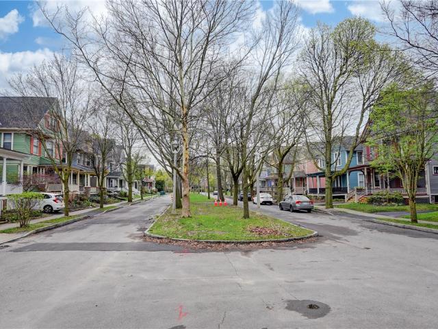 28 Rundel Park