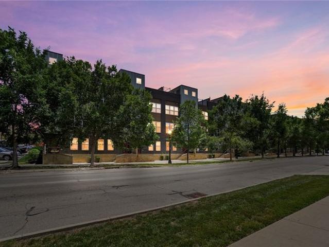 28 S Patterson Blvd, Dayton, OH 45402