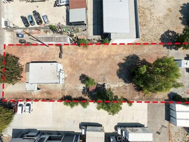 28 S Vista Pl, Upland, CA 91786
