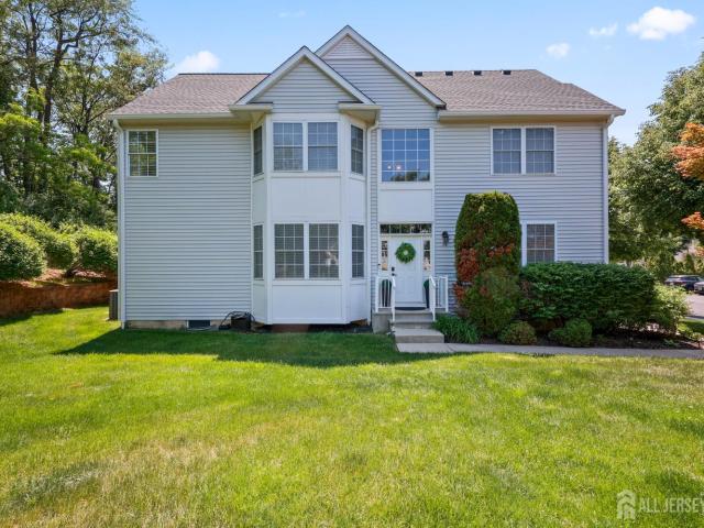 28 Sand Hill Court