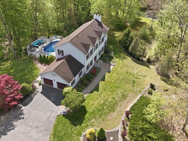 28 Sassinoro Drive