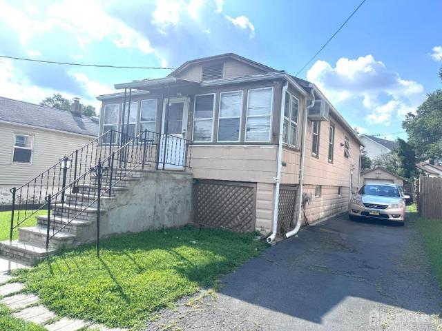 28 Silzer Ave, Woodbridge, NJ 08830 | MLS #260001
