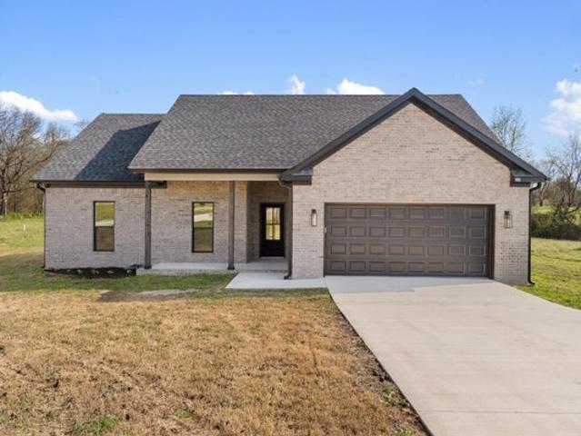 28 Sisney Dr, Ash Flat, AR 72513