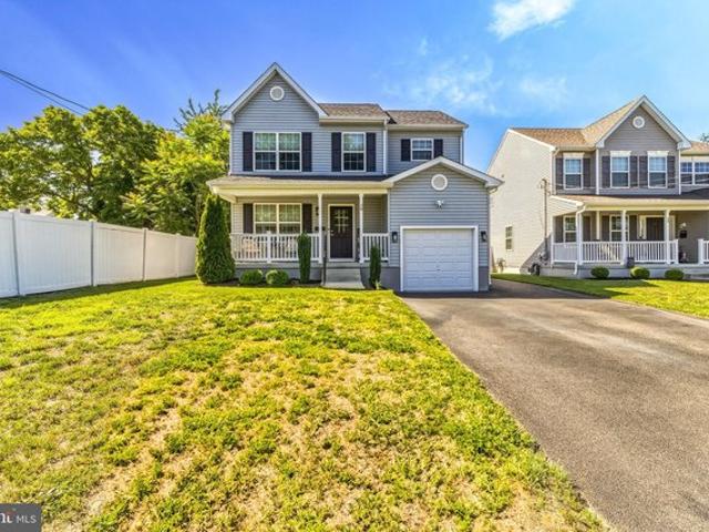 28 Smith Ln, Runnemede, NJ 08078