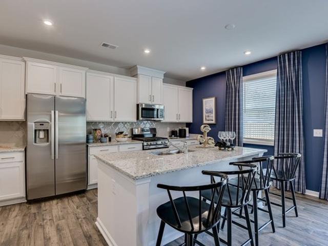 28 Spider Web Ct, Blythewood, SC 29016