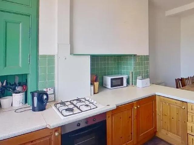 28 Strathearn Road, City of Edinburgh, EH9 2AF, United Kingdom | 4 bed apartment for rent #115917840 | Rentberry
