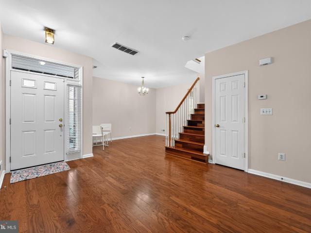 28 Sutton Ct, Pennington, NJ 08534 | MLS #NJME2079