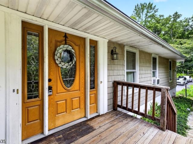 28B Sharrer Road # B