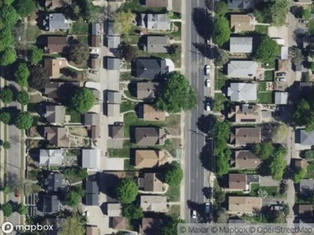 28th Ave S