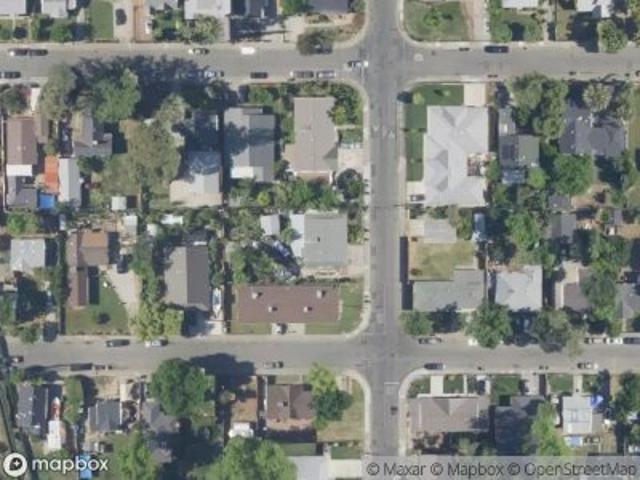 28th St