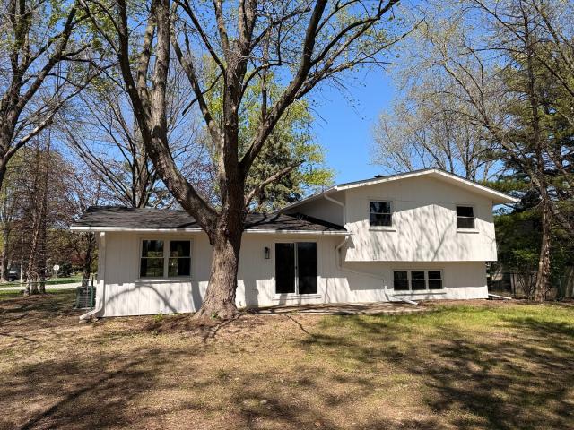 28W555 Leverenz Road