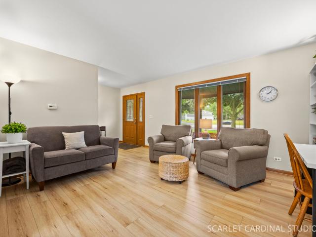 28W711 Wagner Court
