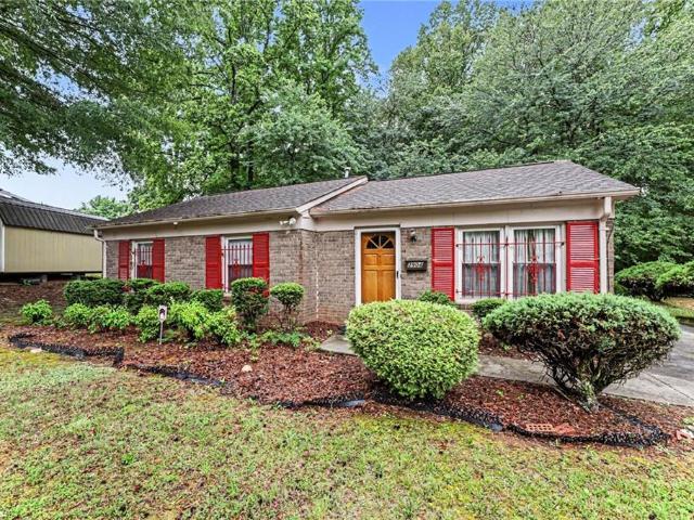 2904 Bainbridge Drive