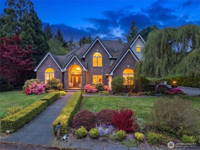 2904 Benjamin Ct SE, Olympia, WA 98501