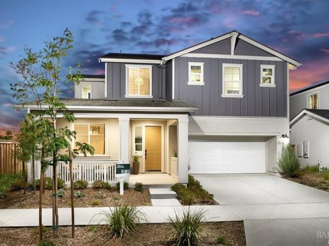 2904 Bertman St, Santa Rosa, CA 95407