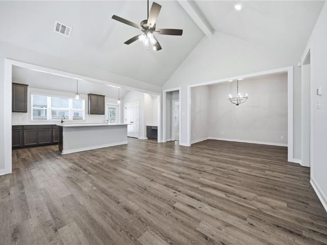 2904 Captain Court